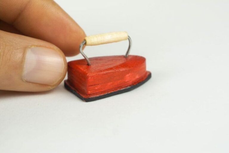 How to Make a Miniature Iron Using Simple Popsicle Sticks - Mini Antiques